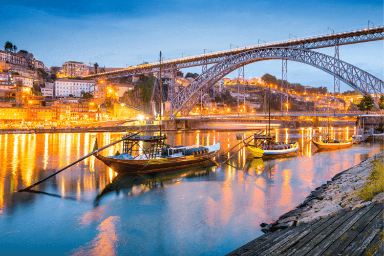 10 Things That Make You Fall In Love With Portugal - Viv Europe
